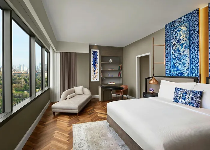 THE RITZ CARLTON OTEL İSTANBUL